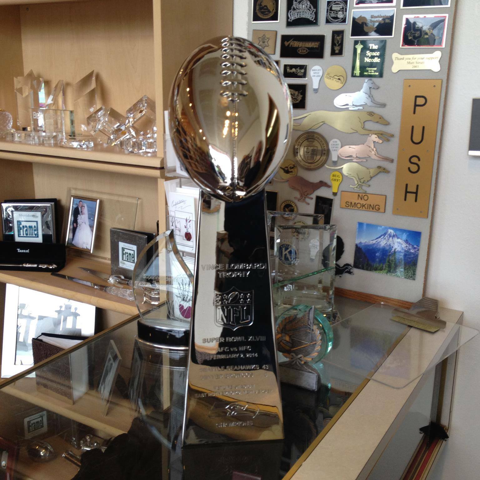 Awards Of Praise - Your Recognition Resource